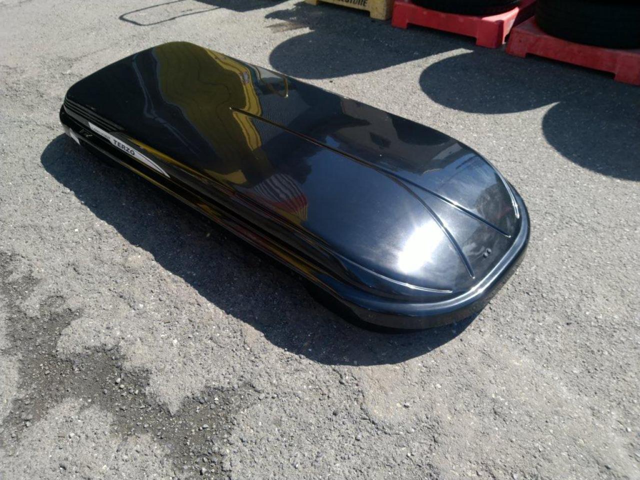 TERZO(テルッツォ) LOWLYDER ルーフボックス | 中古品 | アップガレージ 越谷店 | カー用品 キャリア ルーフBOXを通販で購入する | 中古カー＆バイク用品の販売なら ...