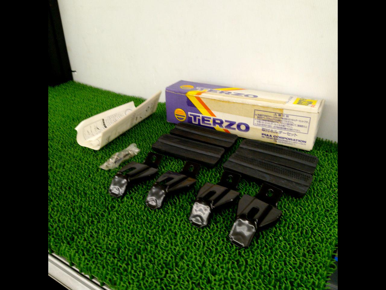 価格訂正しました!TERZO(テルッツォ) EH233 取付ホルダーセット☆キャリア取付☆ | カー用品 キャリアを通販で購入する | 中古カー＆バイク用品の販売ならアップガレージ