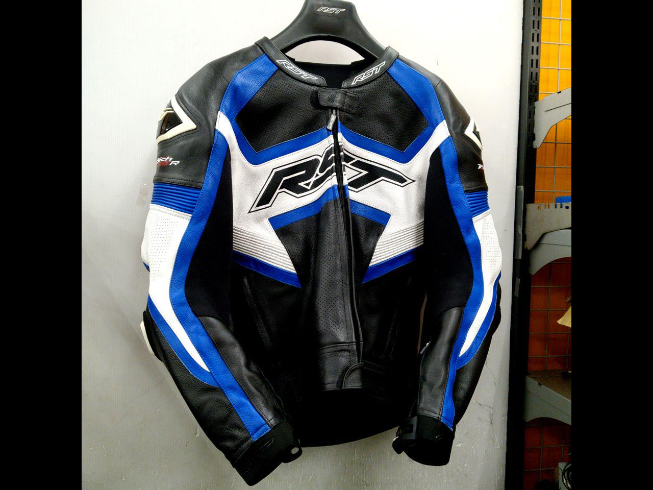 RST(アールエスティー) TracTech Evo R セパレートレザースーツ サイズL | 中古品 | アップガレージ ライダース福岡 ...