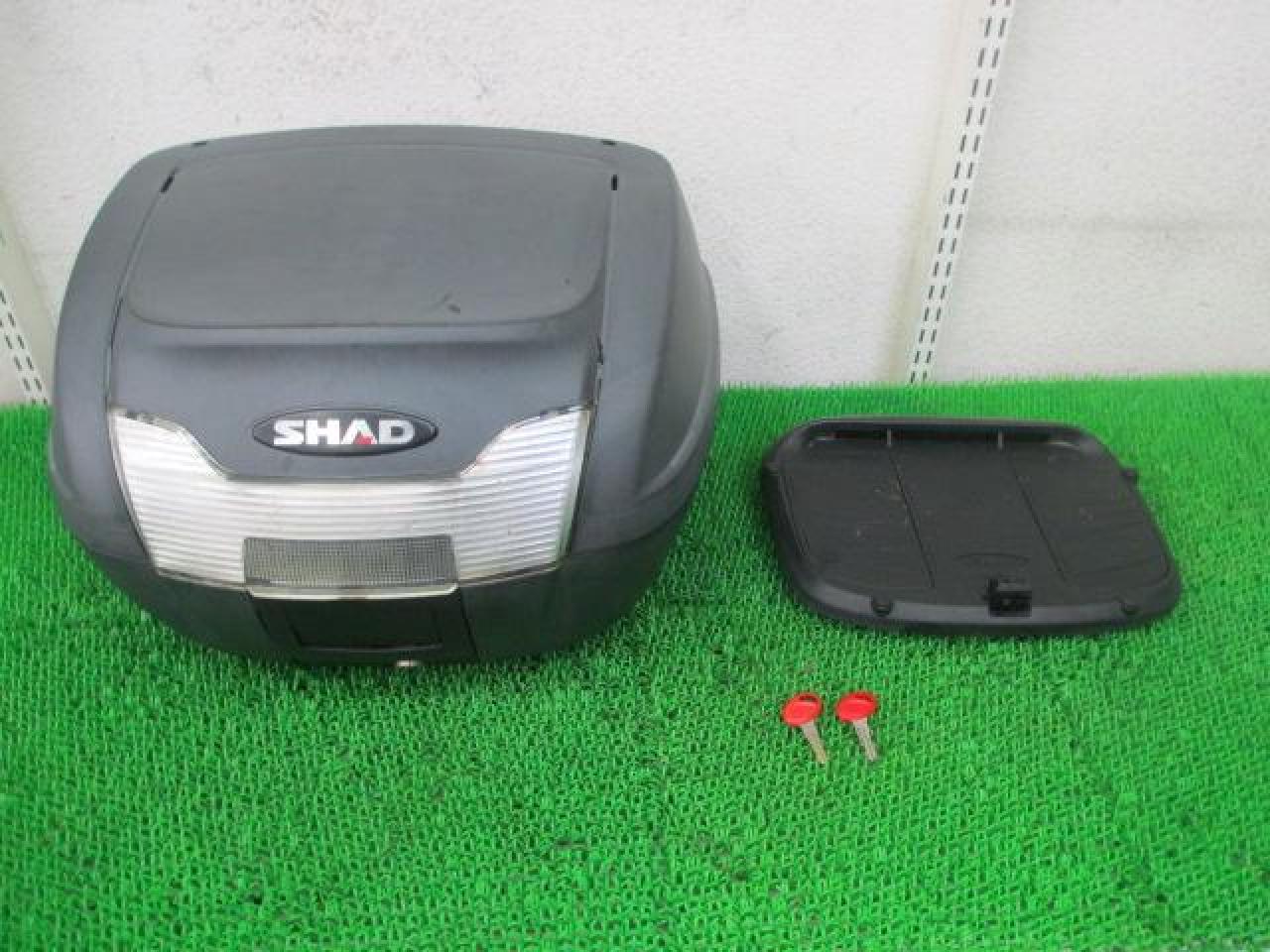 SHAD SH40リアボックス カギ2個 | バイク用品 ツーリング用品 BOX(二輪)を通販で購入する | 中古カー＆バイク用品の販売なら ...