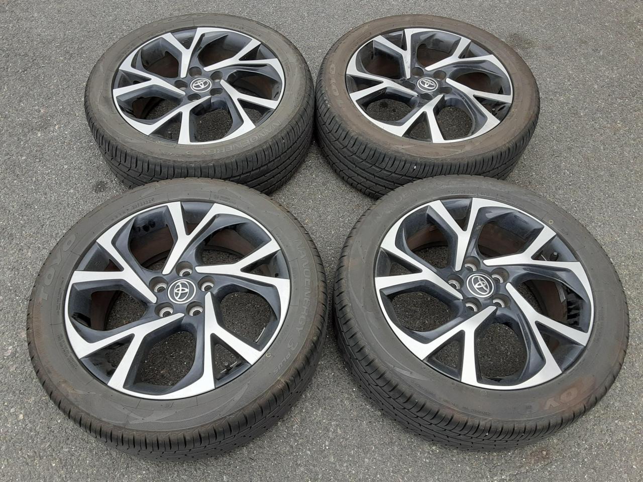 トヨタ純正(TOYOTA) C-HR(NGX10系/Gグレード)純正ホイール + TOYO(トーヨー) NANOENERGY3 plus 4本 ...