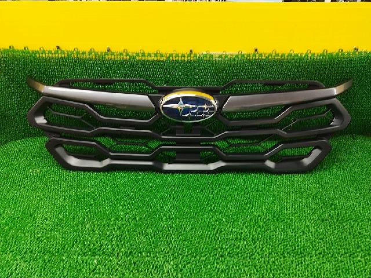 スバル(SUBARU) 純正フロントグリル ダークグレー塗装 91122 FN210 クロストレック/GU系 2023.07 値下げしました ...