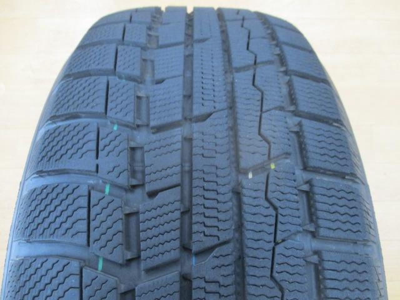 TOYO WinterTRANPATH TX(2020年製造) | カー用品 スタッドレスタイヤ 16インチスタッドレスタイヤを通販で購入する ...