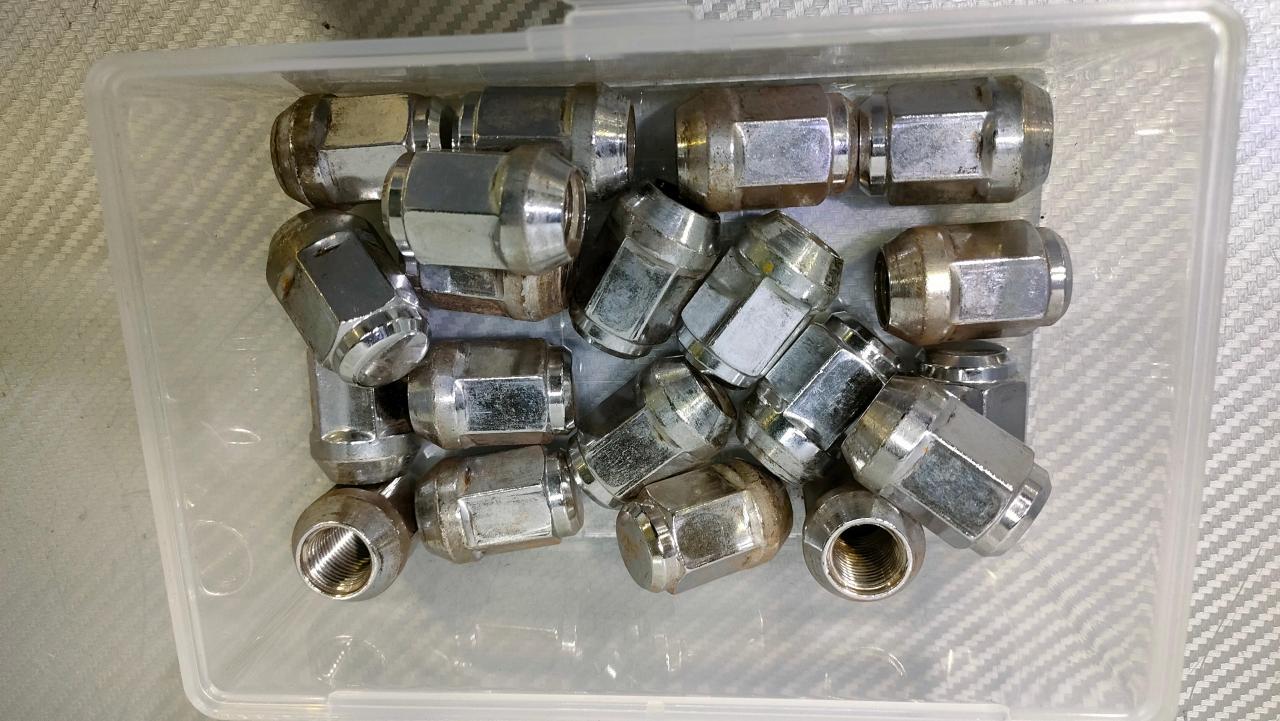 ホイールナット テーパー座 20個分 レクサスLS用 HEX21 M14×P1.5 | カー用品 タイヤホイール関連 取付ナットを通販で購入する | 中古カー＆バイク用品の販売ならアップガレージ