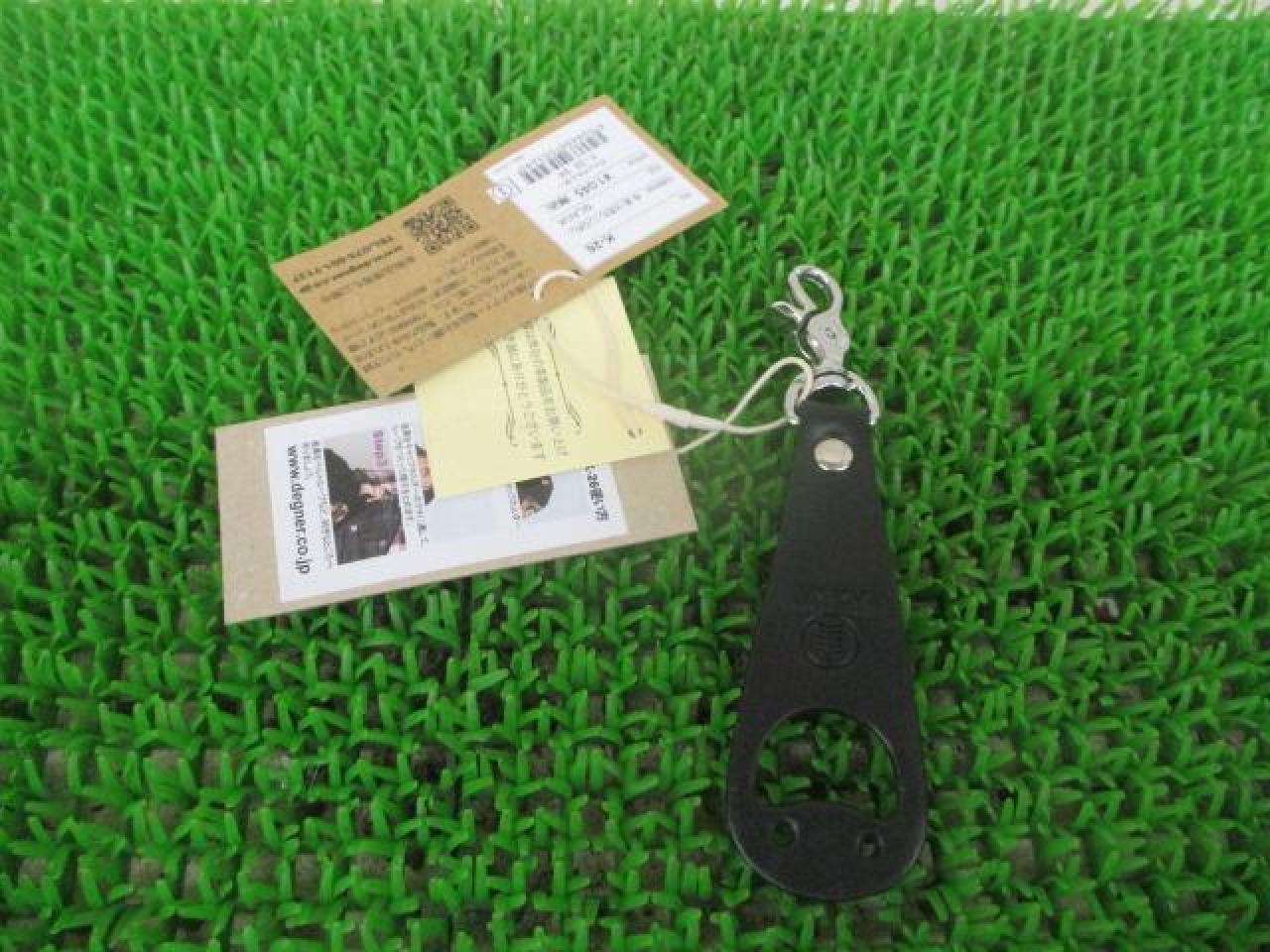 DEGNER K-26 キャップホルダー | バイク用品 その他(バイク用品) その他バイク用品(二輪)を通販で購入する | 中古カー＆バイク用品の販売ならアップガレージ