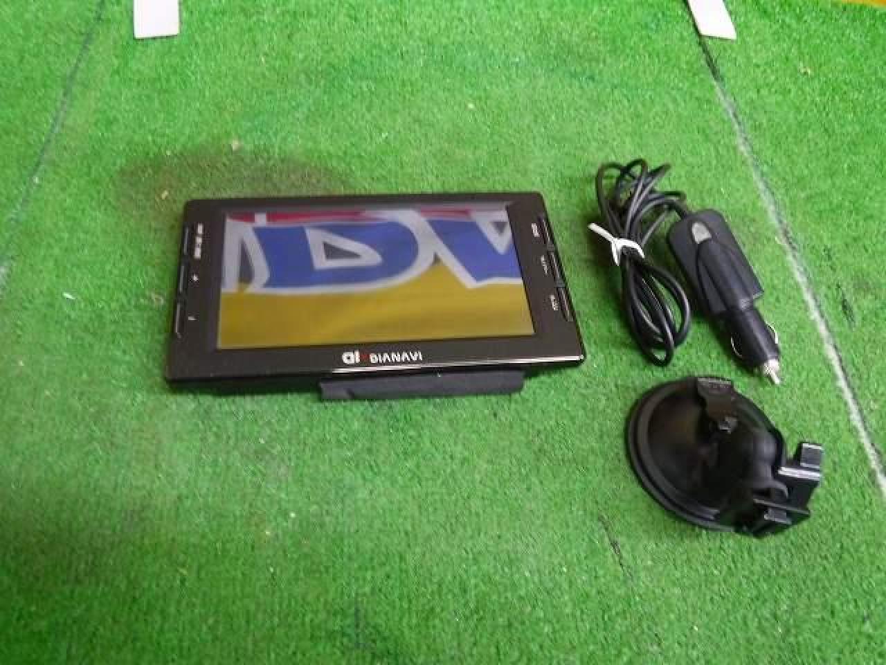 DIANAVI DNK-7700 | カー用品 カーナビ(地デジ） ポータブルメモリーナビ（地デジ)を通販で購入する | 中古カー＆バイク用品の販売ならアップガレージ