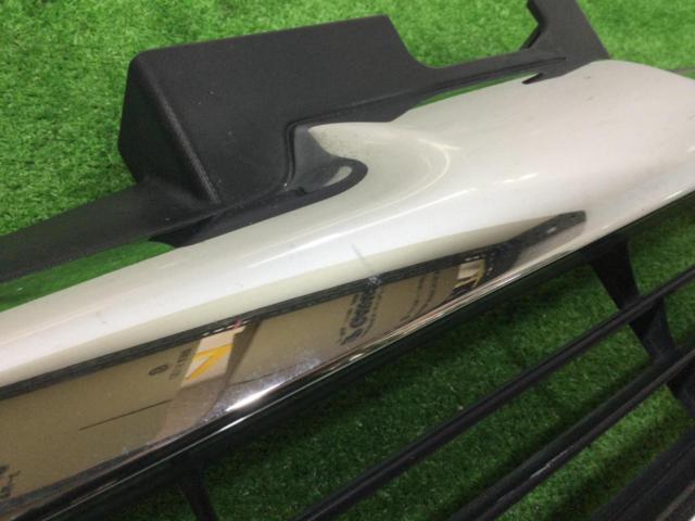 TOYOTA [53100-26210] ハイエース グリル | 中古品 | アップガレージ 鈴鹿店 | カー用品 ボディパーツ グリルを通販 ...