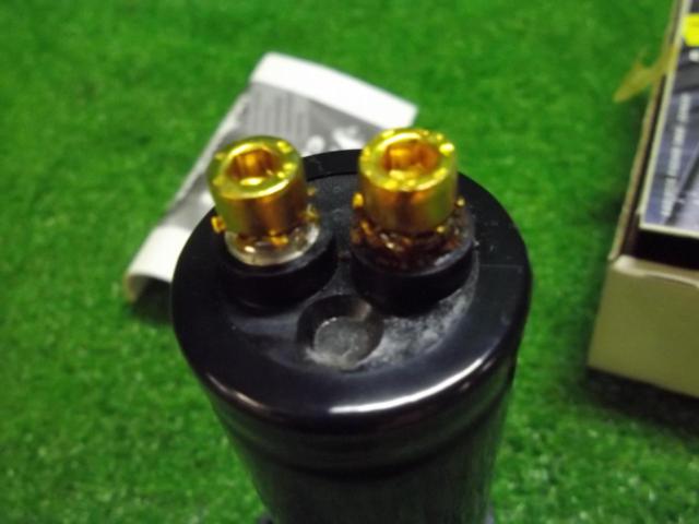 HELIX CAP33 小型キャパシタ― | わけあり | アップガレージ 二本松店 | カー用品 カーAVアクセサリー その他カーAVアクセサリーを通販で購入する | 中古カー＆バイク用品の ...