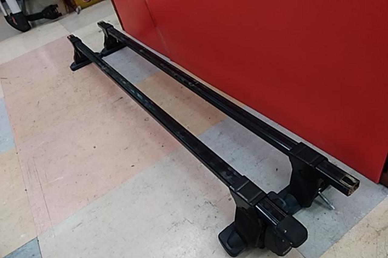 INNO システムキャリア INSUT + K321 +I NB137 C25･C26/セレナ E52/エルグランド | カー用品 キャリアを通販で購入する | 中古カー＆バイク用品の販売なら ...