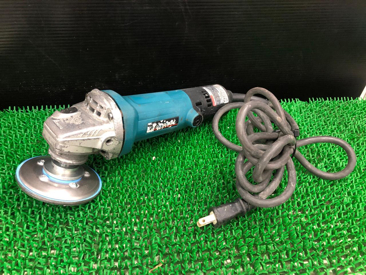 makita マキタ 9533B ディスクグラインダー | 総合リユース 研削、研磨機 ディスクグライダーを通販で購入する | 中古カー ...