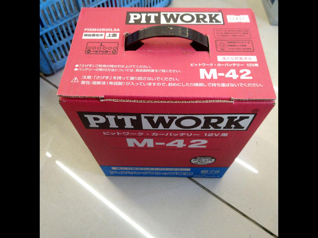 PITWORK バッテリー M-42 【値下げしました】 | 新古品 | アップガレージ 横浜戸塚店 | カー用品 メンテナンス バッテリーを通販で購入する | 中古カー＆バイク用品の販売なら ...