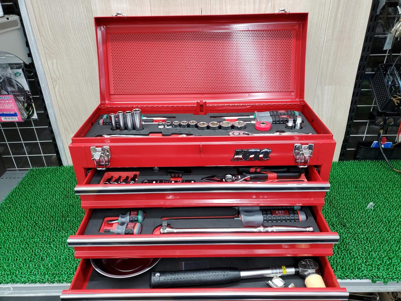 ★SKシリーズ★KTC 67点工具セット SKX0213X | カー用品 メンテナンス 工具を通販で購入する | 中古カー＆バイク用品の販売ならアップガレージ