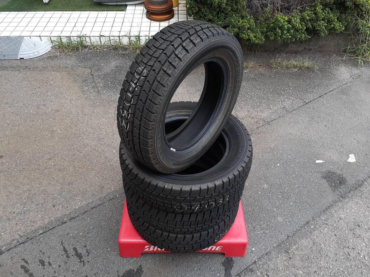 【白コンテナ/4本】DUNLOP(ダンロップ) WINTERMAXX WM02 175/65R14 | 中古品 | アップガレージ 岐阜可児店 | カー用品 スタッドレスタイヤ 14インチ ...