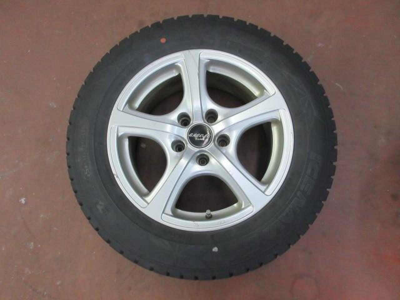 GREOLE V-LINE + GOODYEAR ICENAVI6 (W06418) | カー用品 スタッドレスタイヤホイールセット 16 ...