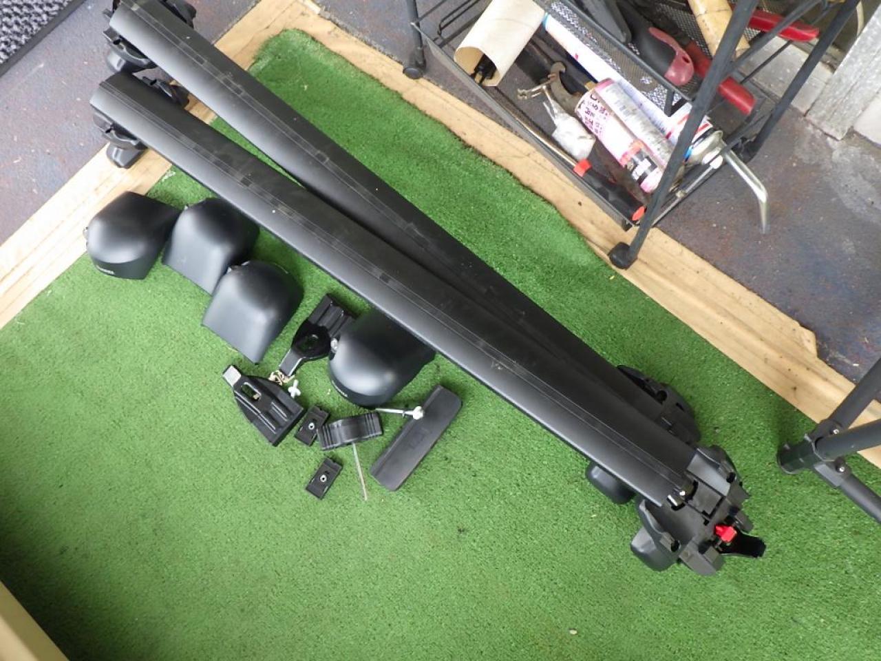 INNO/RV-INNO(イノー) システムキャリアエアロベース&専用フット XS201+K770 | カー用品 キャリアを通販で購入する | 中古カー＆バイク用品の販売ならアップガレージ