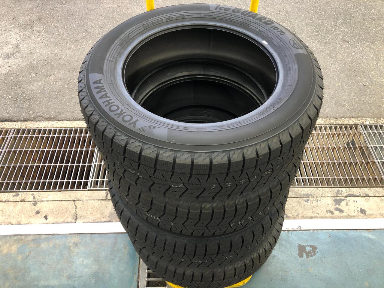 YOKOHAMA(ﾖｺﾊﾏ) iceGUARD7 iG70 4本ｾｯﾄ | 新古品 | アップガレージ 津店 | カー用品 スタッドレスタイヤ 17インチスタッドレスタイヤを通販で購入する ...