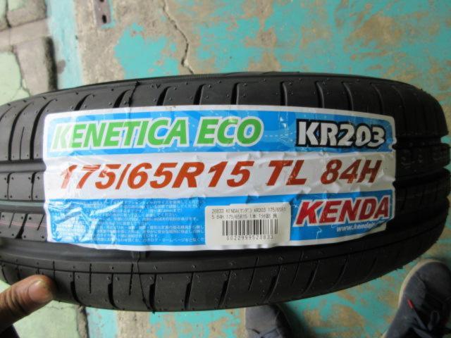 HOT STUFF(ホットスタッフ) CROSS SPEED(クロススピード) HYPER EDITION RS9 + KENDA(ケンダ) KR203 | カー用品 タイヤホイールセット ...