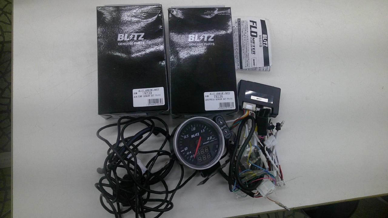 BLITZ 油圧センサーセット PS-01 + BLITZ(ブリッツ) TEMP SENSOR/温度センサー 19239 + BLITZ FLD METER BOOST(過給圧計/ブースト計 ...