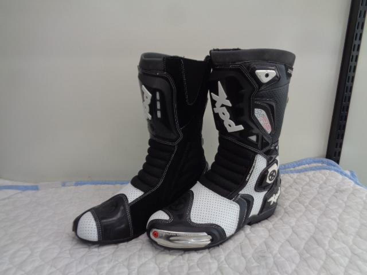 大特価 XPD(エックスピーディー) XP5-S WRS WHITE XPN017-0100-43 27.5cm | バイク用品 ブーツ ...