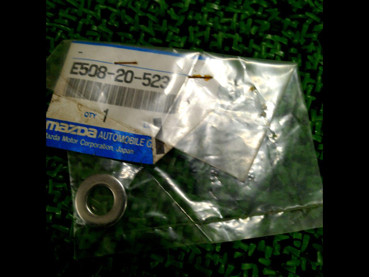マツダ純正 ワッシャー プレーン 【E508-20-523】 | カー用品 その他(カスタム・チューニング) その他チューンナップを通販で購入 ...