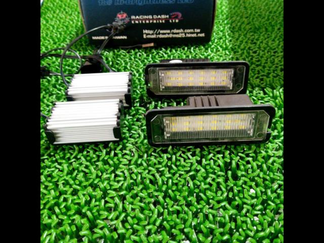 RACING DASH LEDライセンスランプ | 中古品 | アップガレージ 千葉印西店 | カー用品 バルブ・HID LEDバルブを通販で ...