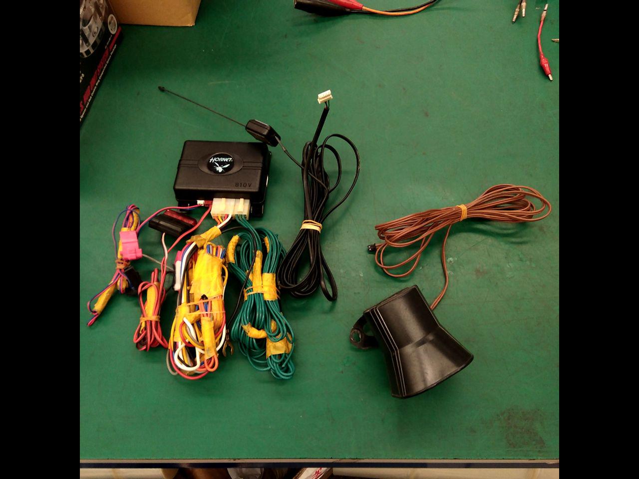 ワケアリ HORNET V810 | カー用品 電装系 セキュリティを通販で購入する | 中古カー＆バイク用品の販売ならアップガレージ