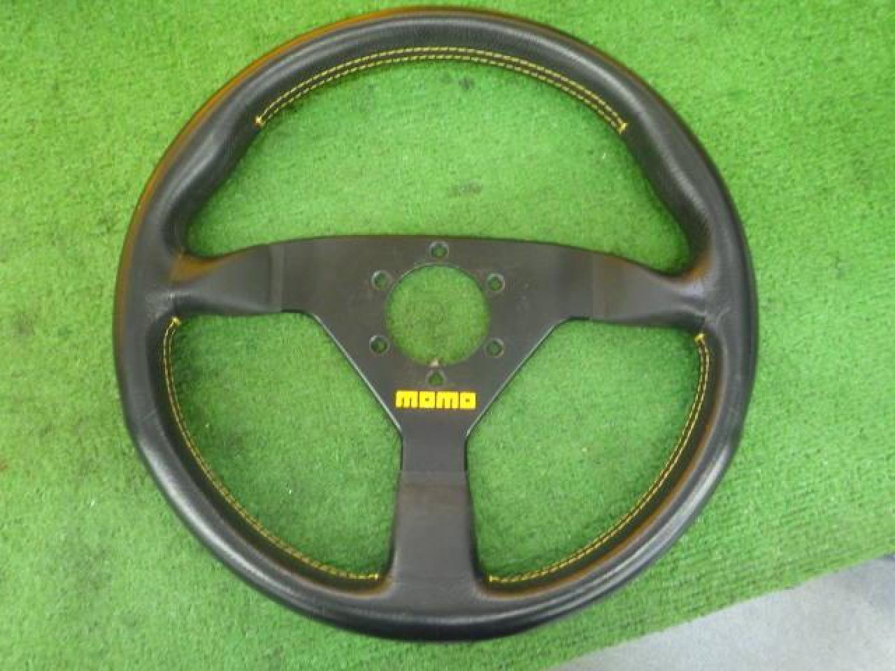 MOMO(モモ) VELOCE | 中古品 | アップガレージ 静岡店 | カー用品 インテリア ステアリングを通販で購入する | 中古カー ...