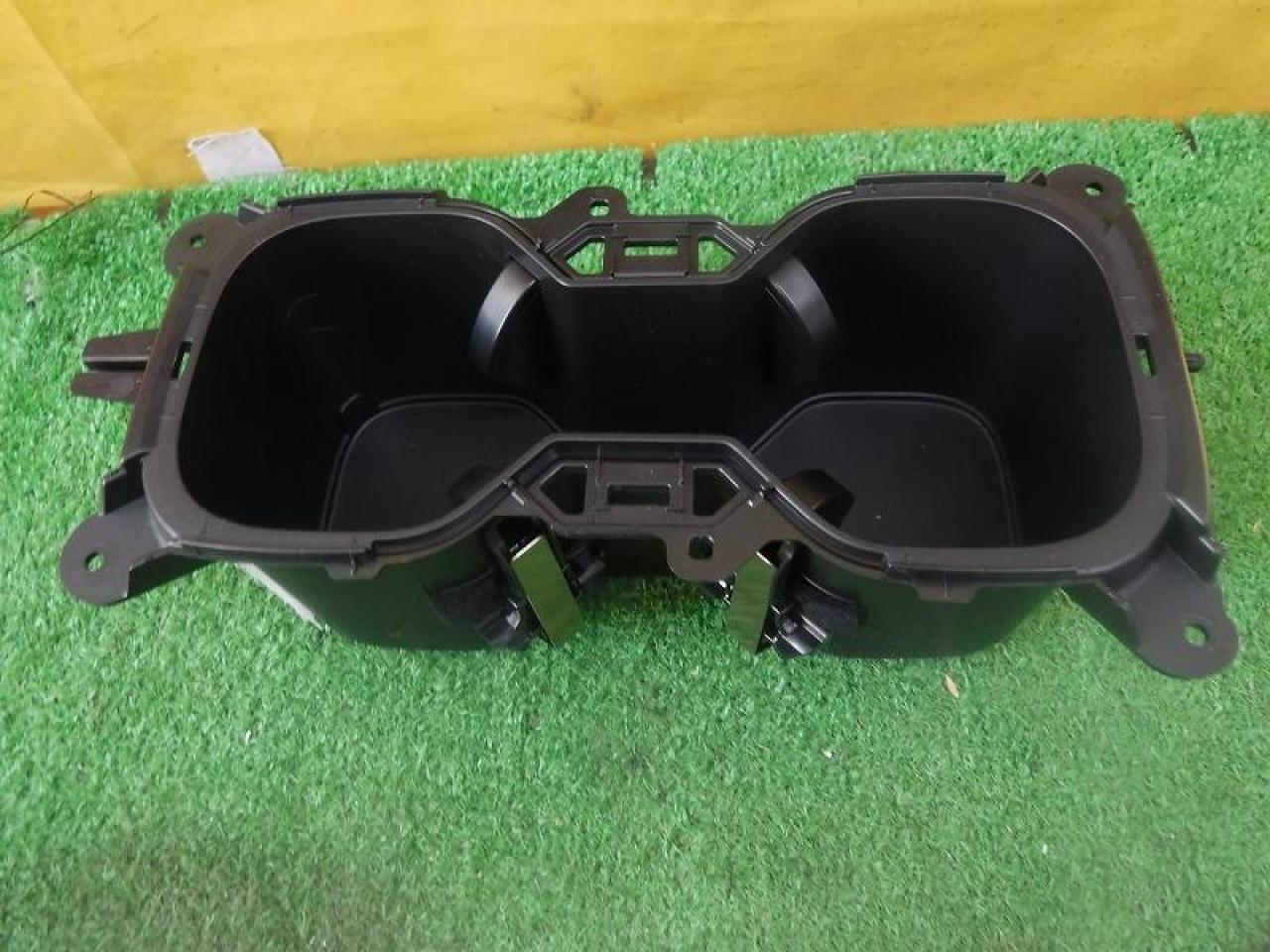 LEXUS(レクサス)純正 ドリンクホルダー | カー用品 アクセサリー ドリンクホルダーを通販で購入する | 中古カー＆バイク用品の販売なら ...