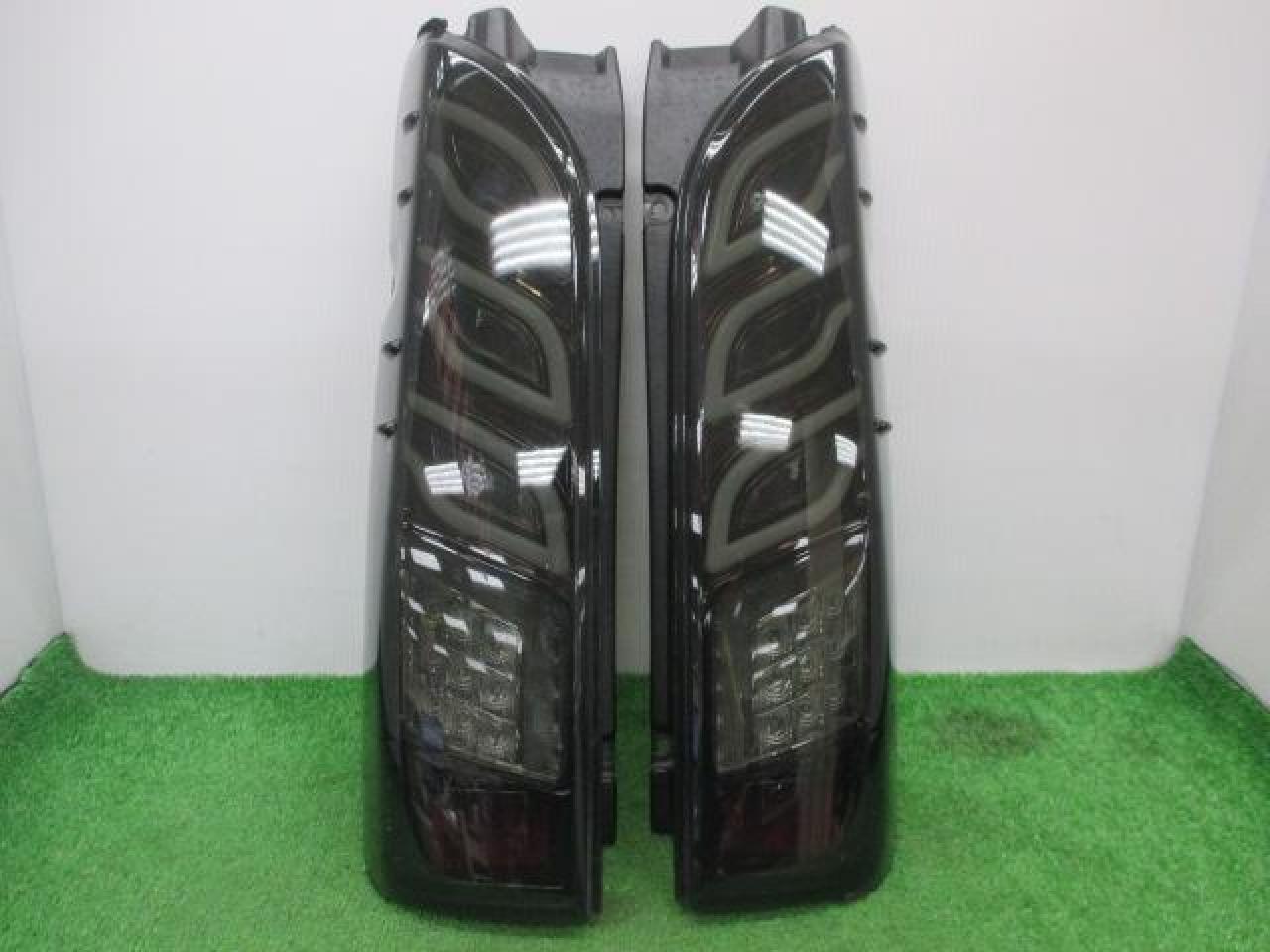 DazzFellows PREMIUM LEDテールランプ | 中古品 | アップガレージ 群馬伊勢崎店 | カー用品 ボディパーツ テール ...