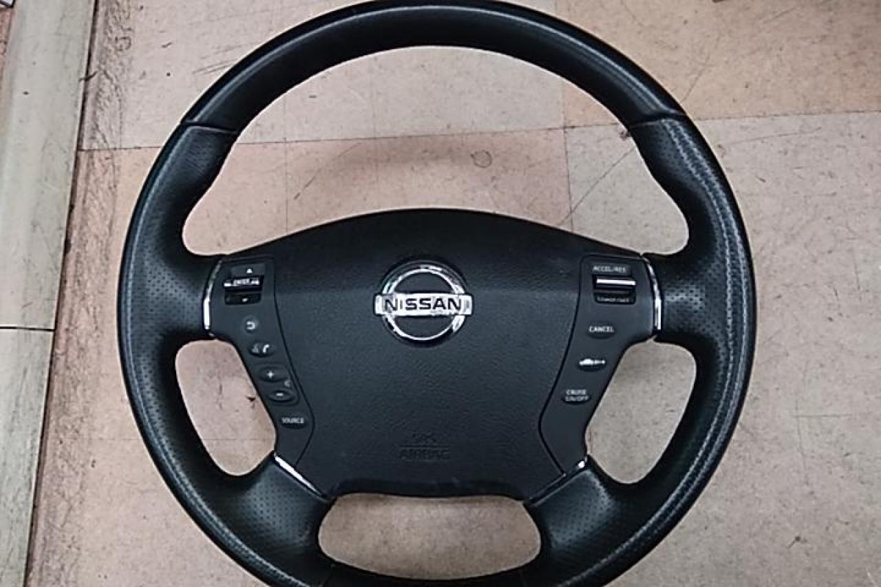 NISSAN フーガ/Y50 純正レザーステアリング | 中古品 | アップガレージ 長崎佐世保店 | カー用品 インテリア ステアリングを ...