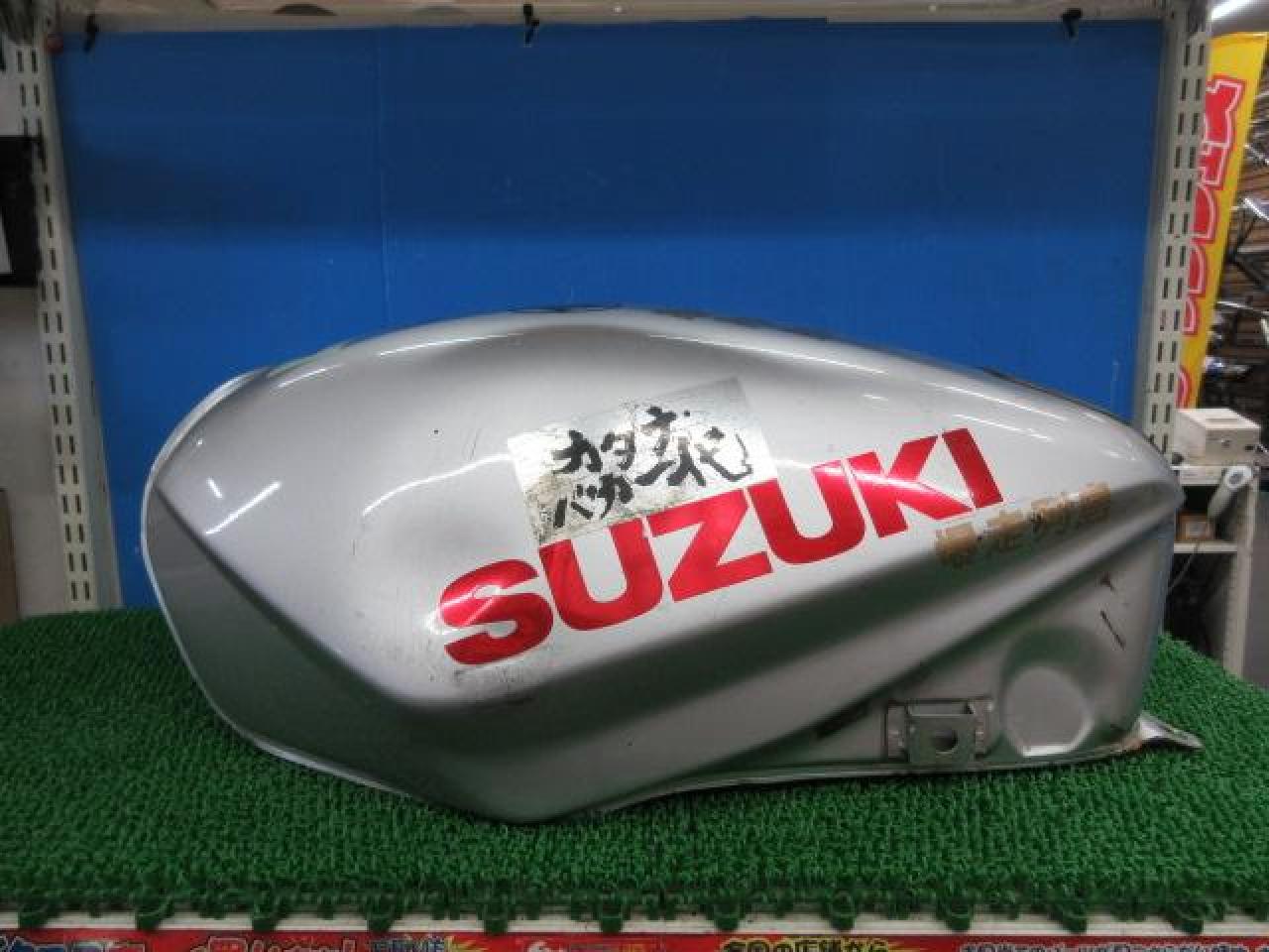 SUZUKI(スズキ) 純正ガソリンタンク GSX1100S(GU76)外し | バイク用品 電装品 ヘッドライト(二輪)を通販で購入する ...