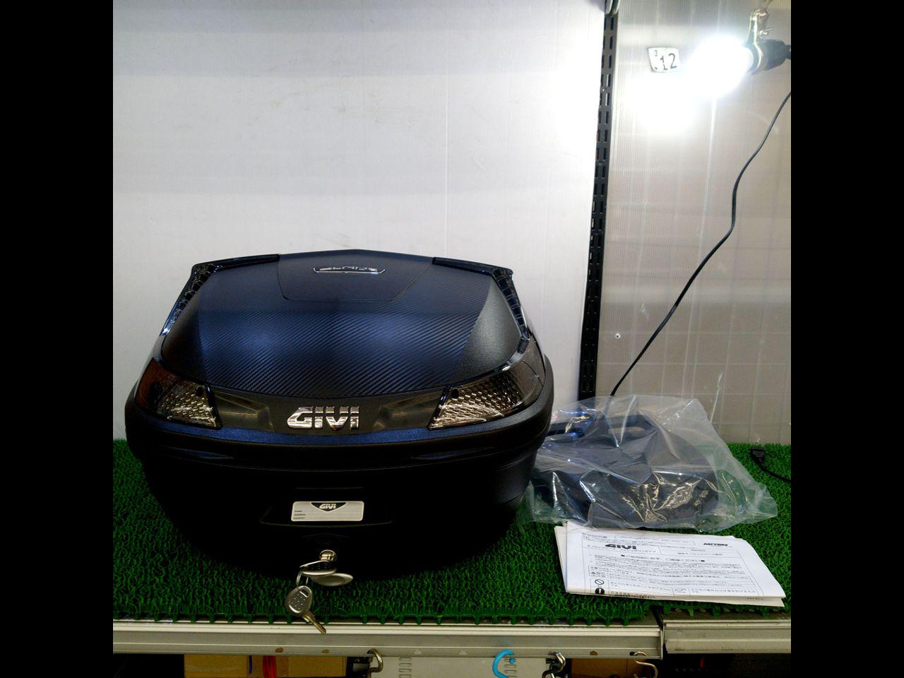 【汎用】GIVI(ジビ) モノロックケース BLADE B37NT/キャリアBOX/78038【容量37L】 | バイク用品 ツーリング用品 その他キャリア(二輪)を通販で購入する | 中古 ...