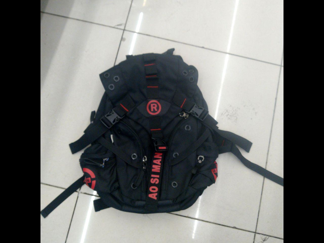 AOSIMANNI バックパック ブラック | 目立った傷や汚れ無し | アップガレージ 横浜戸塚店 | バイク用品 ツーリング用品 バッグ ...