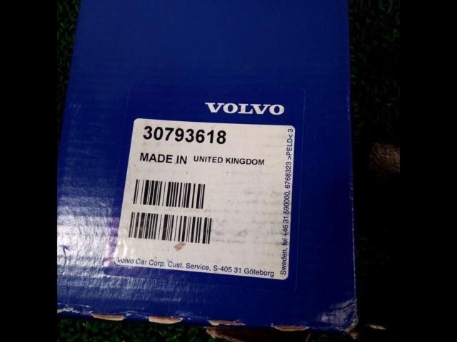 VOLVO (C30 C70 S40 V40 V50) フロント ブレーキパッド 左右セット / 30793618・1321517 | 新古品 ...