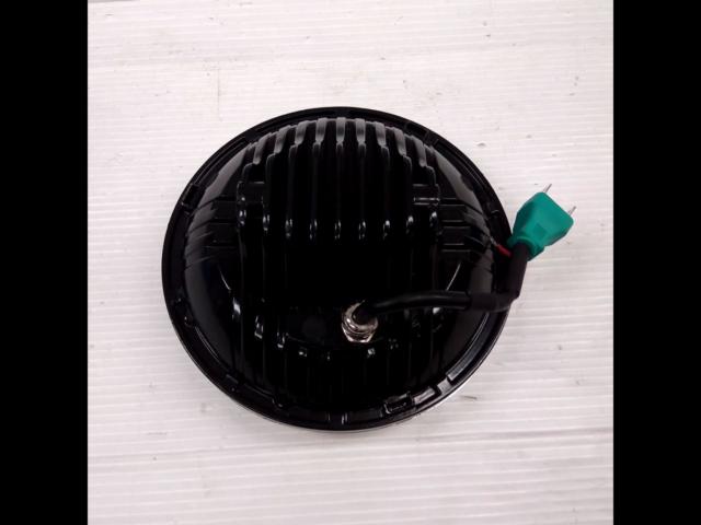 【値下げしました】 CYRON MOTOR 7インチ LEDヘッドライト W08357 | 中古品 | アップガレージ 郡山店 | バイク用品 ...