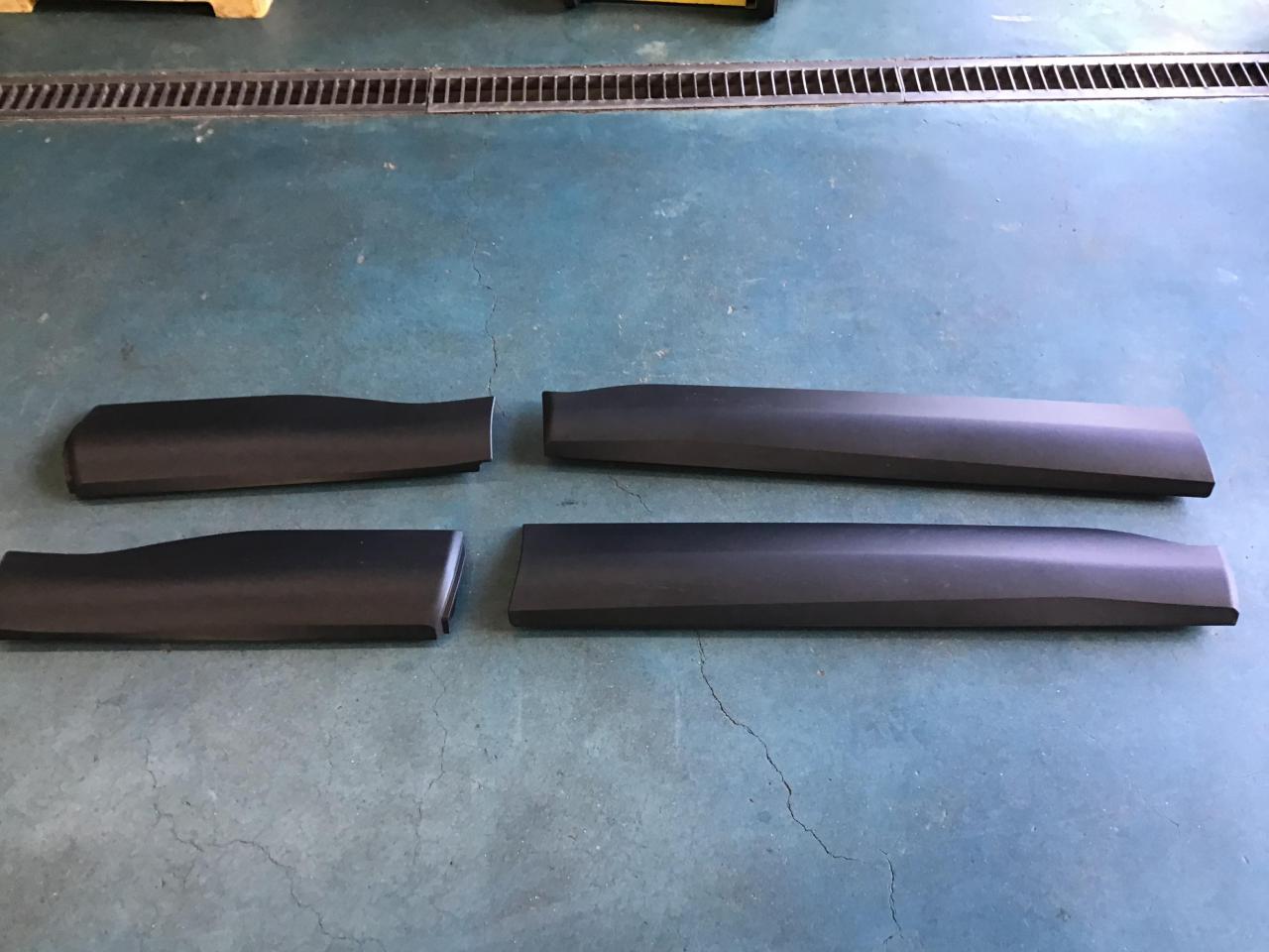 【値下げ】【トヨタ純正】[75073-16010] カローラクロス純正サイドガーニッシュ 4分割 | カー用品 ボディパーツ サイドエアロを ...