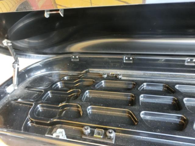 【TERZO】Terzo テルッツォ ルーフボックス エアロクロスライダー ブラック | カー用品 キャリア ルーフBOXを通販で購入する | 中古カー＆バイク用品の販売ならアップガレージ