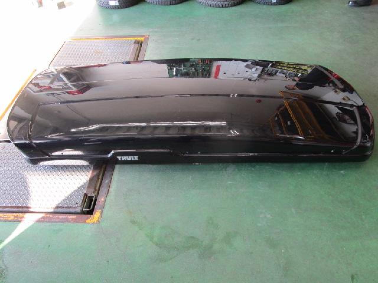 THULE(スーリー) FLOW TH606 ルーフBOX 【大型商品の為個人宅発送不可】 | カー用品 キャリア ルーフBOXを通販で購入する | 中古カー＆バイク用品の販売ならアップガレージ