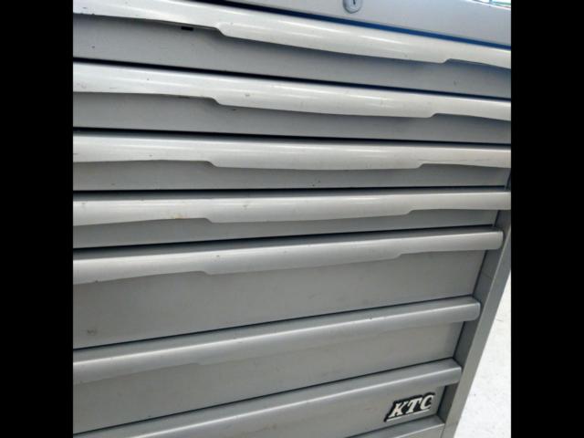 KTC EKW-1007 ローラーキャビネット シルバー | 総合リユース 自動車整備工具 道具箱、ロールキャブを通販で購入する | 中古カー＆バイク用品の販売ならアップガレージ