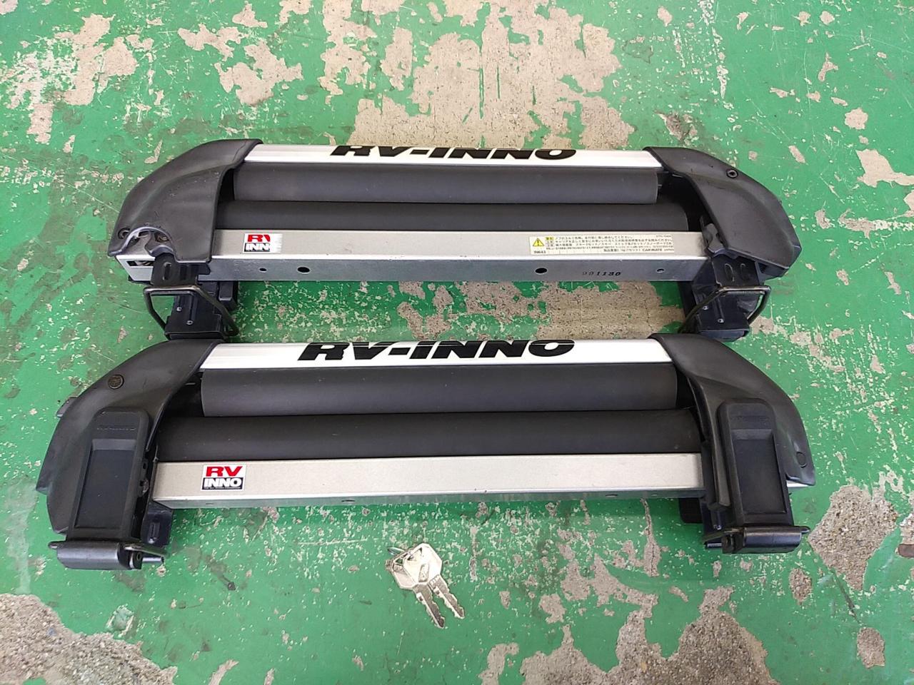 【INNO/RV-INNO】 [IN643] スキー/スノーボードキャリア | カー用品 キャリアを通販で購入する | 中古カー＆バイク用品の販売ならアップガレージ