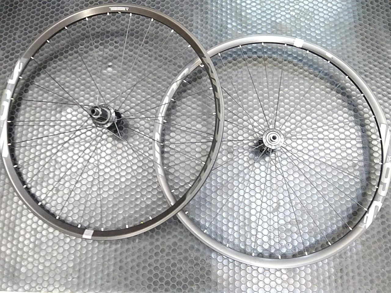 FULCRUM RACING 900DB ディスクブレーキ対応ホイール前後セット シマノ11S対応 622×19(2WAY-FIT READY ...