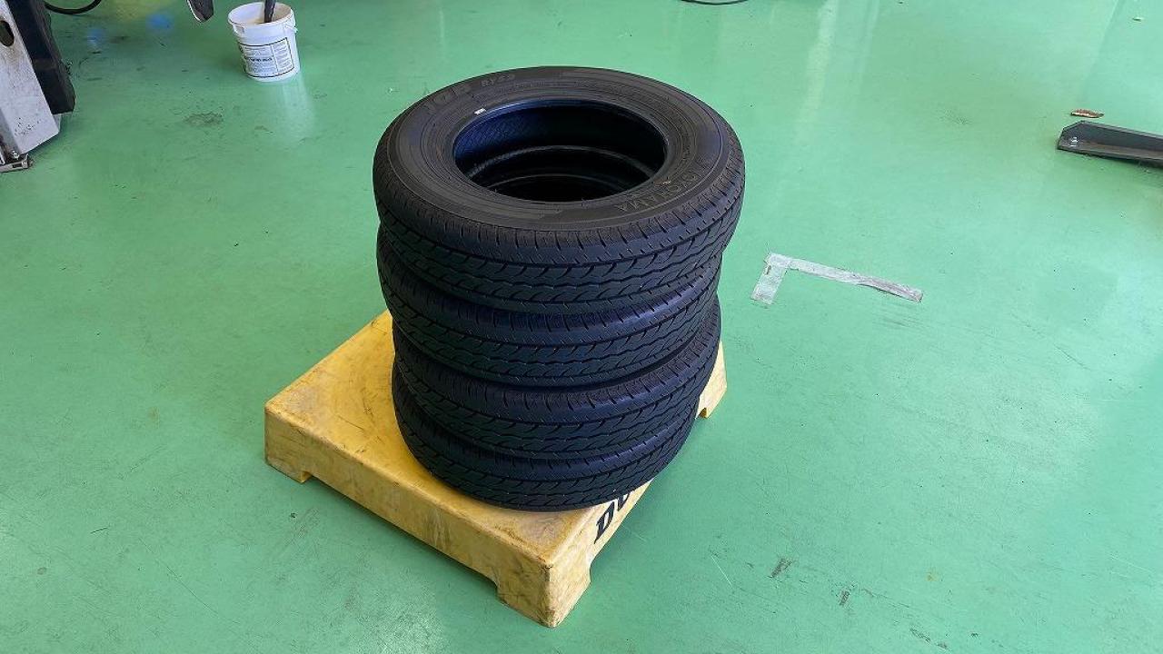 YOKOHAMA JOB RY52 145/80R12 80/78N LT 2023年製 4本 | カー用品 タイヤ 12インチタイヤを通販で購入する | 中古カー＆バイク用品の販売ならアップガレージ