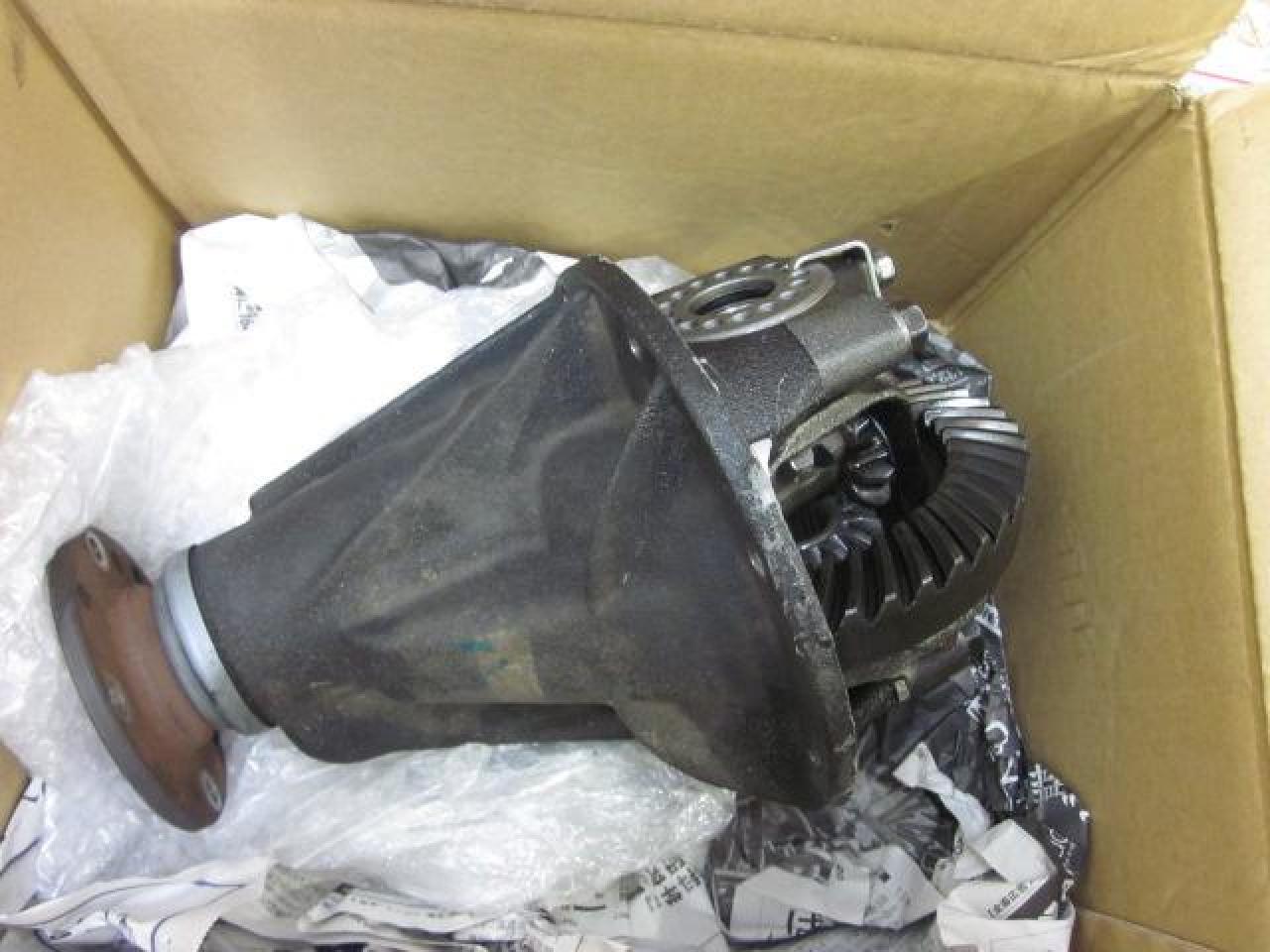 三菱 U62V ミニキャブバン 純正デフ | カー用品 駆動系 デフを通販で購入する | 中古カー＆バイク用品の販売ならアップガレージ