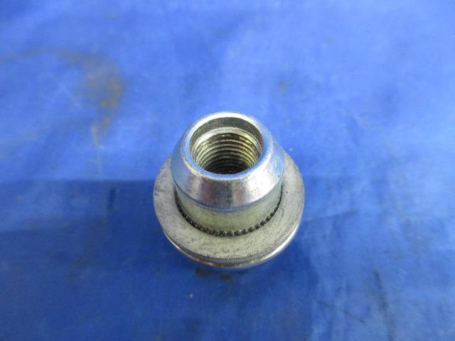 【日産純正】ホイールナット(座金タイプ) 40224-JK00A | カー用品 タイヤホイール関連 取付ナットを通販で購入する | 中古カー ...