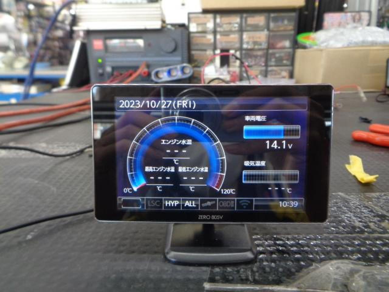 【COMTEC】ZERO805V | カー用品 電装系 レーダー探知機を通販で購入する | 中古カー＆バイク用品の販売ならアップガレージ