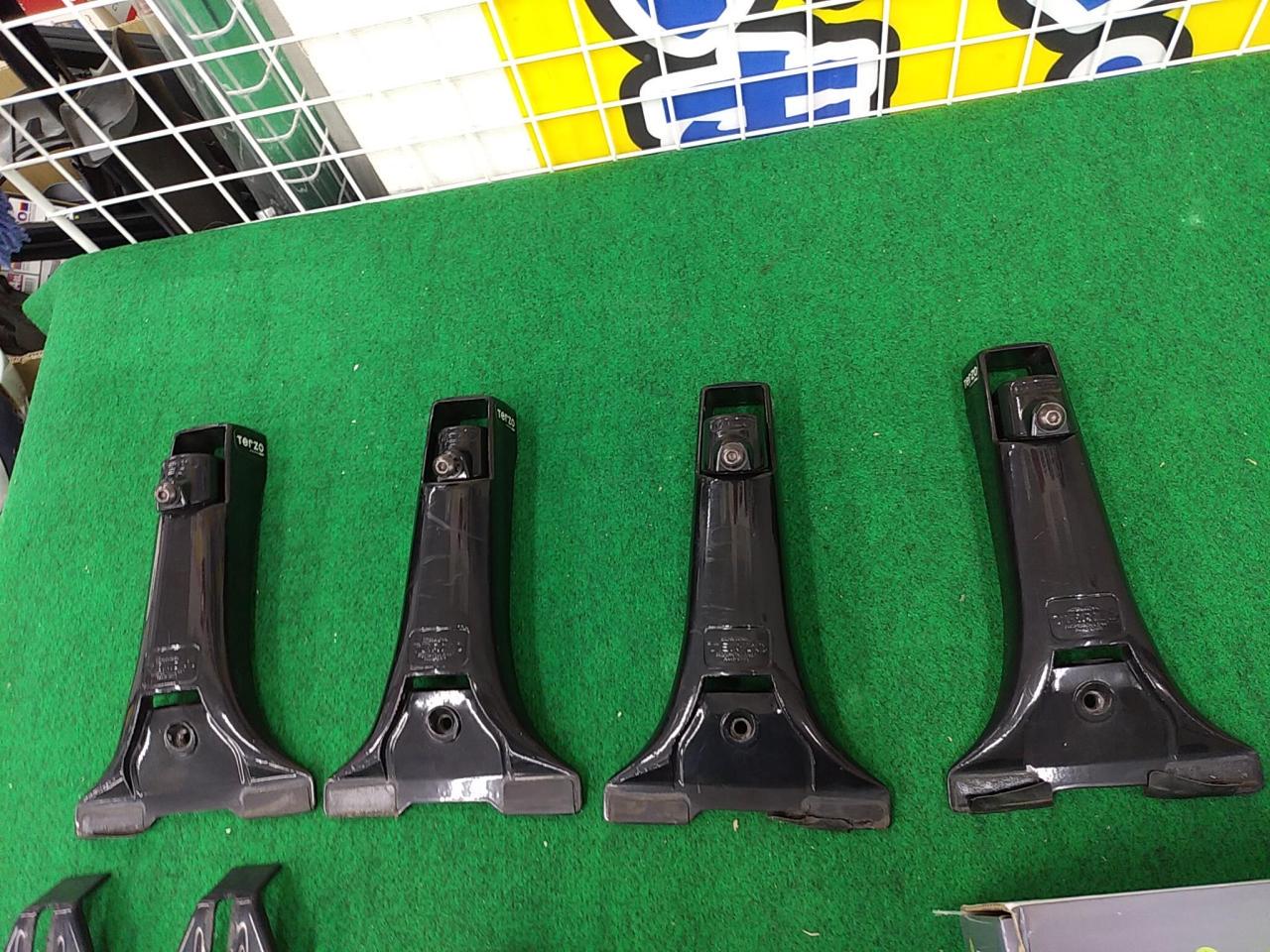 【TERZO】[EF4TM]レインモール用 ベースフット(ロング) | カー用品 キャリア その他キャリアを通販で購入する | 中古カー＆バイク用品の販売ならアップガレージ