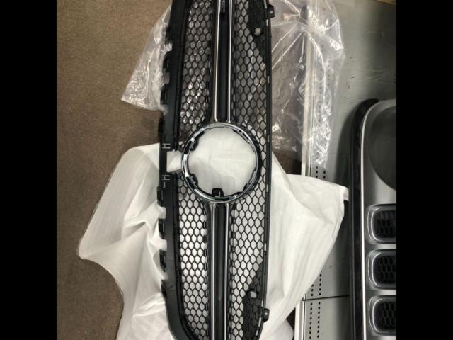 メルセデスベンツ Aクラス/W177AMG純正フロントグリル 【A1778882900】 | カー用品 ボディパーツ グリルを通販で購入する ...