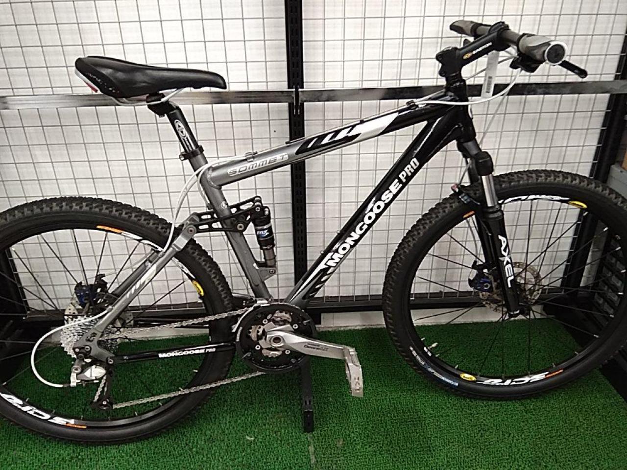 ※大幅値下げしました!MONGOOSE PRO SOMMET モデル不明 26インチ3x8SフルサスMTB ブラック 参考サイズ175-185 リアショック・ホイールカスタム DEORELX ...