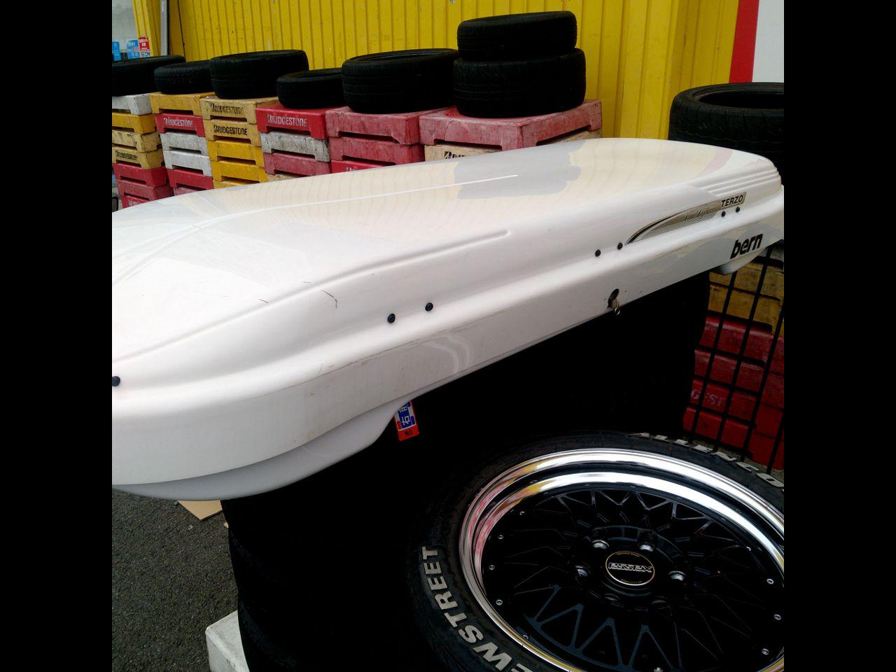 TERZO LowLyder ルーフボックス | カー用品 キャリア ルーフBOXを通販で購入する | 中古カー＆バイク用品の販売ならアップガレージ