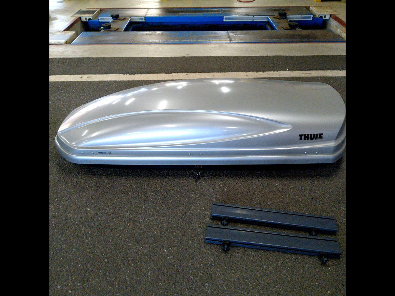 THULE Atlantis 780 ルーフBOX | 中古品 | アップガレージ 横須賀根岸店 | カー用品 キャリア ルーフBOXを通販で ...